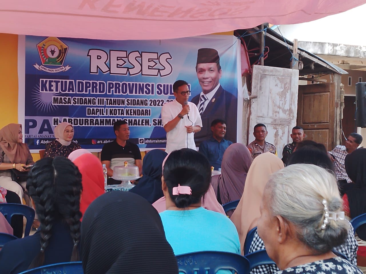 Reses Ketua DPRD Sultra, Warga Lorong Sakura Mandonga Minta Perbaikan ...