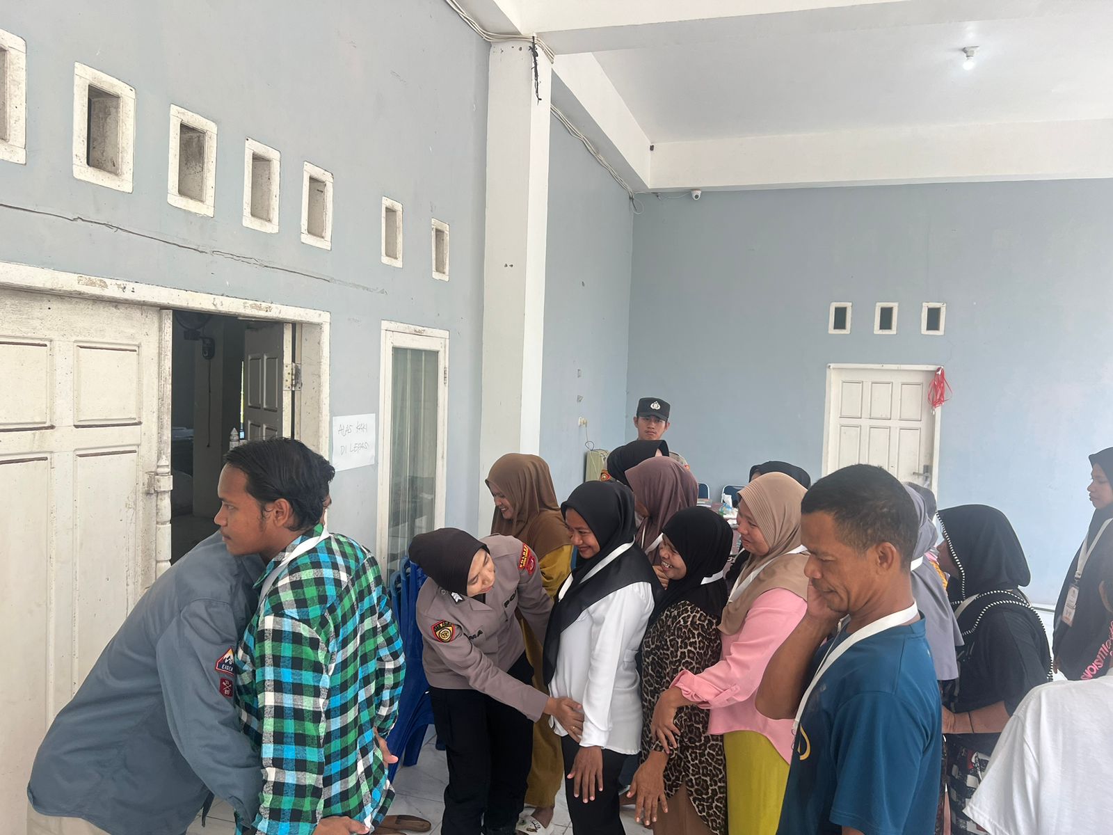 Polres Buteng Pastikan Keamanan Proses Penyortiran dan Pelipatan Surat ...