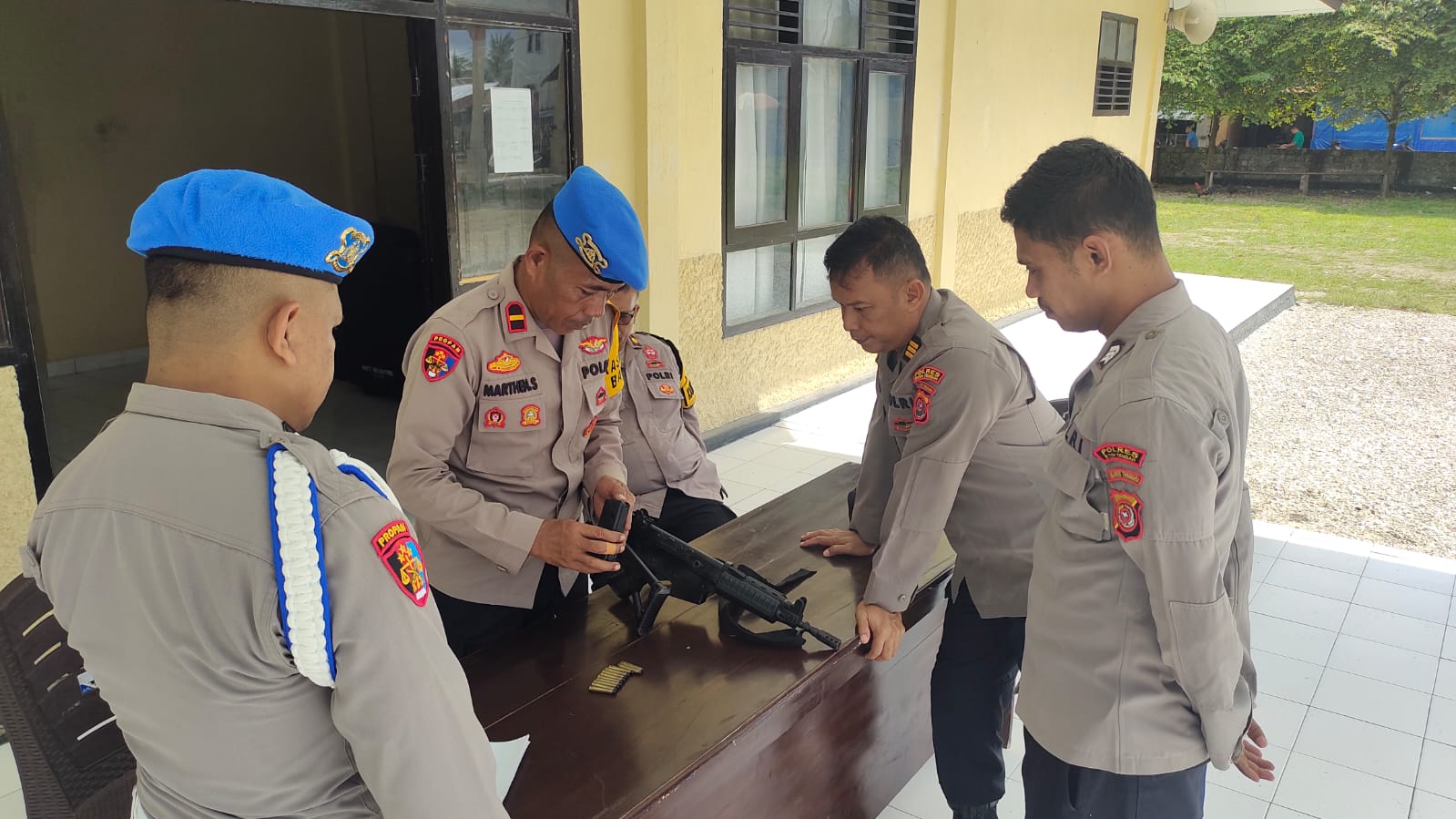 Jaga Penyalahgunaan Senpi, Polres Buteng Perketat Pemeriksaan Setiap ...