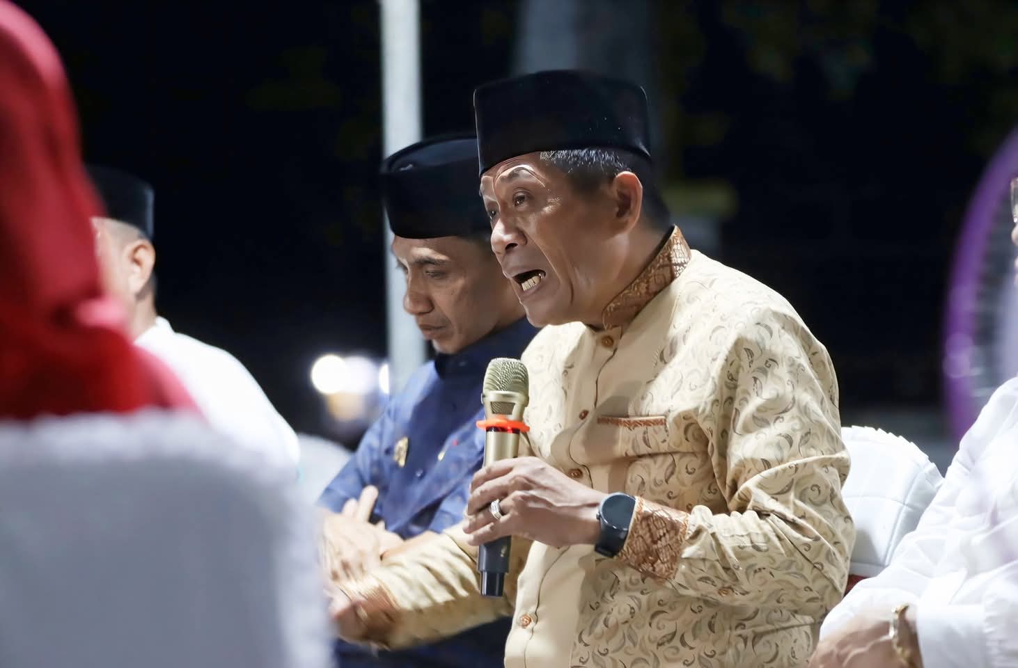 Kongko-Kongko dengan dengan Masyarakat Tomia, Wakil Gubernur Sultra ...